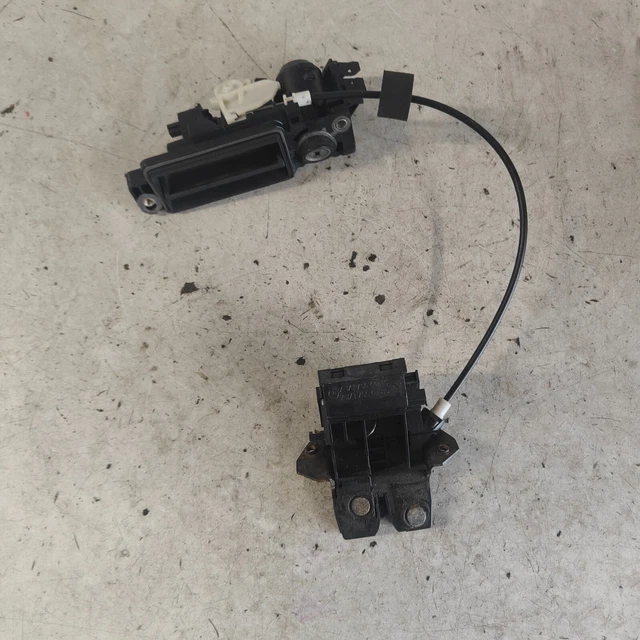 2006 MERCEDES C Class W203 Rear Tailgate Boot Lock Catch A1717500085 £ ...