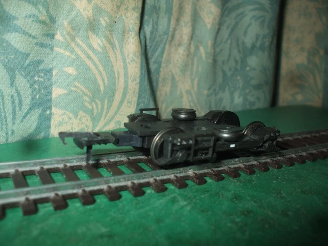 BACHMANN BR CLASS 150 SPRINTER DMU DUMMY CAR BOGIE ONLY - No.9 £24.95 ...