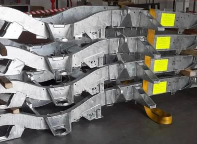 LAND ROVER DEFENDER 110 galvanised chassis Tdci Puma Brand New chassis ...