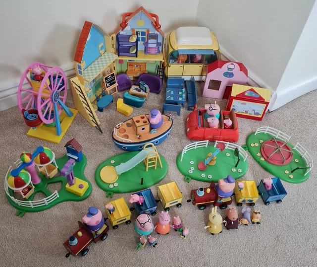 HUGE PEPPA PIG Toy Bundle Several Sets House Town Car Boat Fairground ...