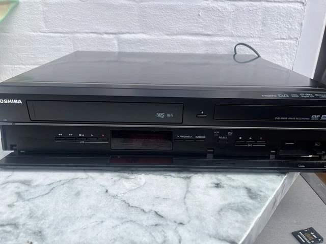 TOSHIBA DVR20KB DVD VHS Recorder Combo Copy VHS to DVD Faulty Spares Rapairs £39.95 - PicClick UK