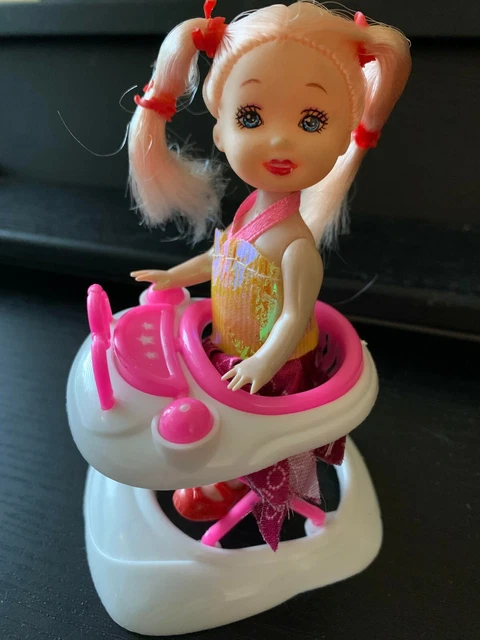 GOOD-BARBIE DOLL SIZED Accessory@@A Kelly Doll Sized Walker Chair@BEST ...