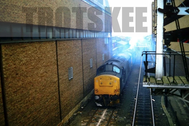 35MM SLIDE BR British Rail Diesel Loco Class 37 37198 Lincoln Central ...