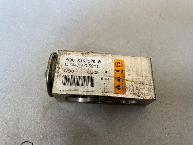 VW GOLF VIII CD1 5Q0816679B Détendeur de Climatiseur 1.00 Petrol 88kw ...