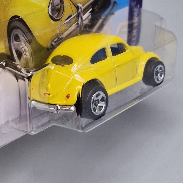 HOT WHEELS VOLKSWAGEN Beetle. Transformers Bumblebee 1:64 New in Box. £ ...