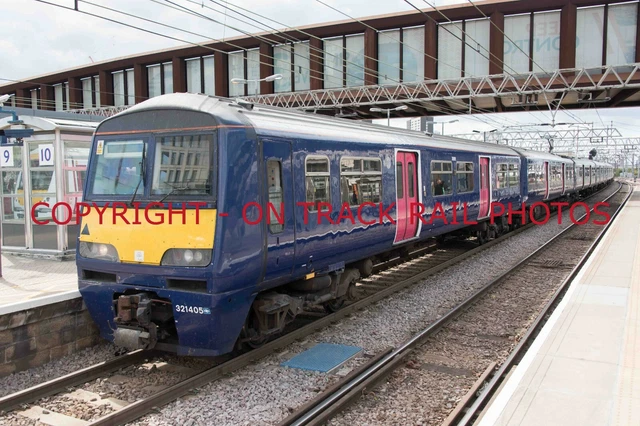 UK RAILWAY PHOTOGRAPH Of Emu Class 321 321405. Rmemu-30 EUR 1,61 ...