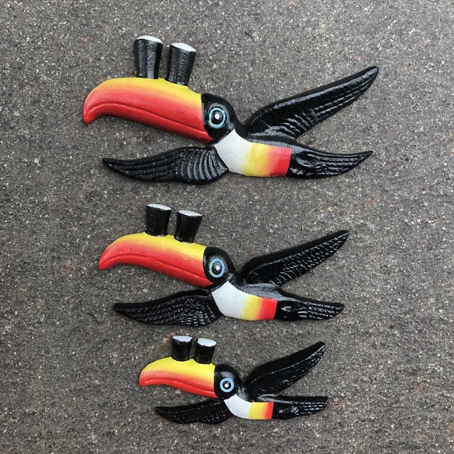 GUINNESS SET /3 Flying Toucans Cast Iron £34.99 - PicClick UK