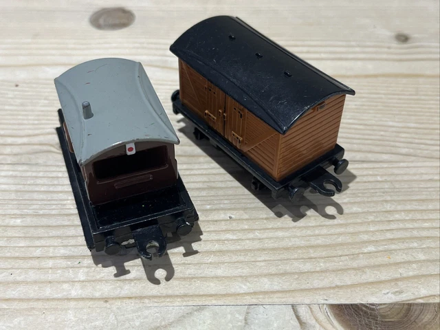 THOMAS THE TANK Engine ERTL Spiteful Brakevan And Silly Truck £10.00 ...