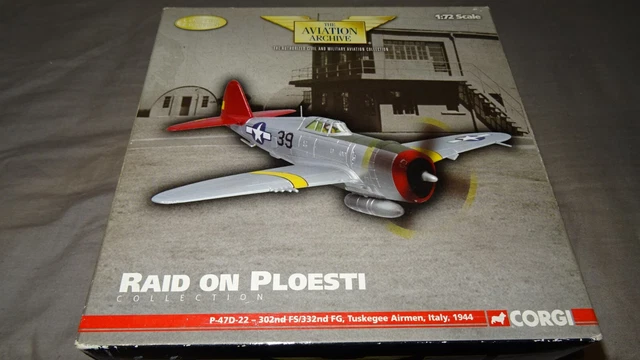 USED BOXED CORGI US33813 Ltd Edn P-47D 1:72 £14.00 - PicClick UK