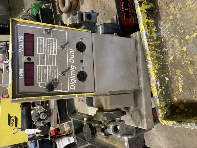 ESAB DIGIMIG MIG Welder Wire Feeder 115V 7A 50/60Hz, DMIG-30912 $988.16 ...