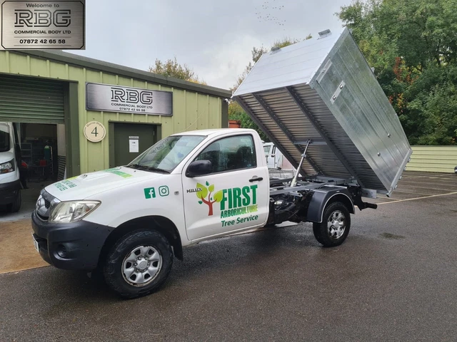 TIPPER CONVERSION WITH high sides on Toyota Hilux chassis pickups and ...