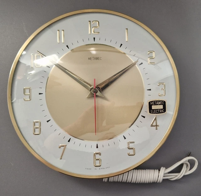 VINTAGE METAMEC GOLD Electric Kitchen Wall Clock New Old Stock 60s 70s ...