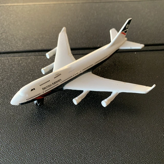 MATCHBOX SKYBUSTERS SB-31 Boeing 747-400 British Airways Landor Model ...