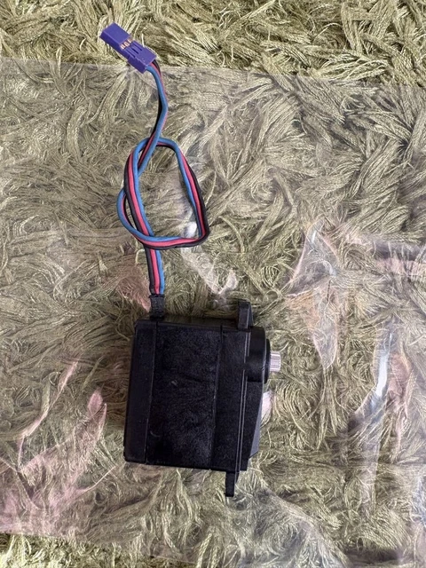 SANWA RS995 HIGH-SPEED RC Servo, fehlende Ohren, getestet, gebraucht ...