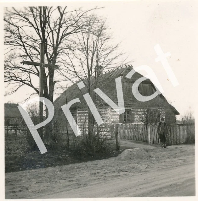 FOTO WK2 BIARDY Bauernhaus Wegkreuz Wehrmacht Polen 1941 M1.30 EUR 37 ...