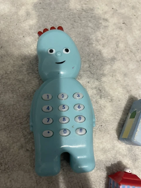 IN THE NIGHT Garden Iggle Piggle Makka Pakka Figures Bridge Phone Ninky ...