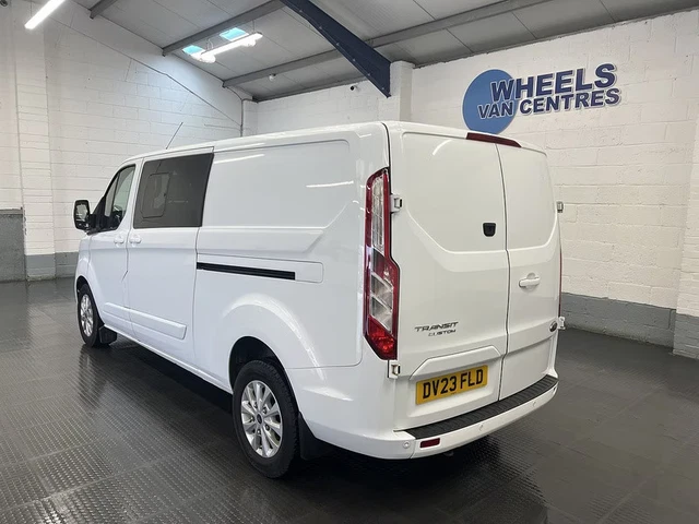 2023 FORD TRANSIT Custom 2.0 EcoBlue 130ps Low Roof D/Cab Limited Van ...
