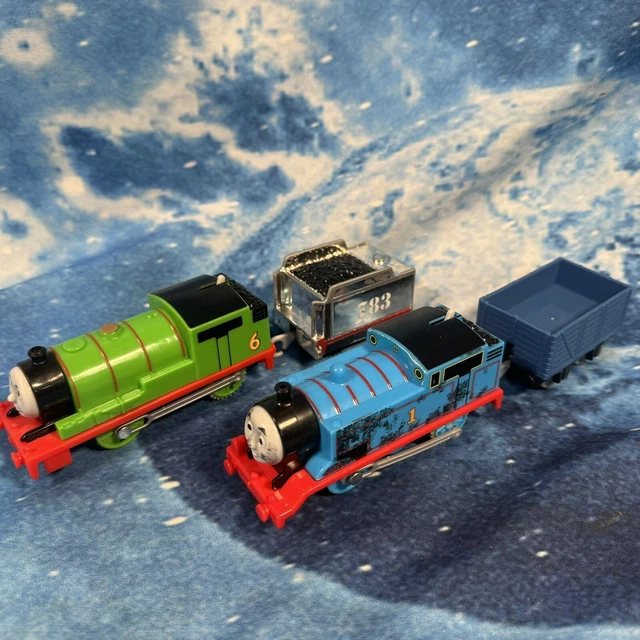 THOMAS & FRIENDS Motorised Trackmaster Runaway Percy & Thomas Bundle £9 ...