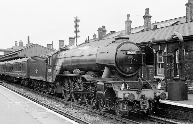 ORIGINAL 35MM B&W Negative ex LNER A3 4-6-2 60054 at Grantham 1962 £4. ...