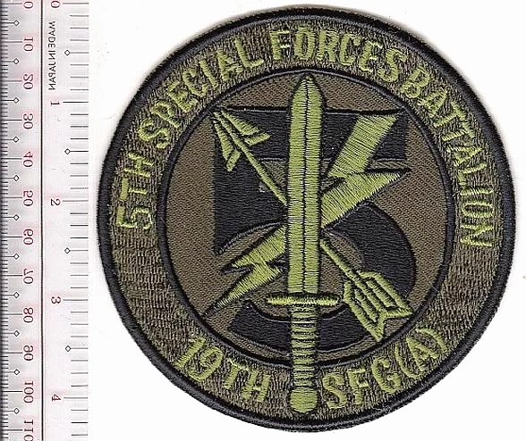 GREEN BERET US Army 19th Special Forces Group Airborne 5th Bn A-Team ...