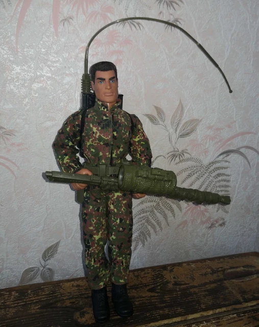 FIGURINE ARTICULÉE ACTION Man Sniper avec fusil Total Gun EUR 9,00 ...