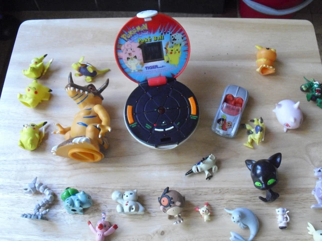POKÉMON BOULE & pokéball tiger " 1999 plus lot figurines manga EUR 30 ...