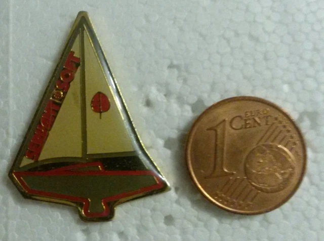 PIN PIN'S BADGE Sailboat Voilier Servant Soft Monocoque Rare Port A Prix Coûtant EUR 7,40 ...