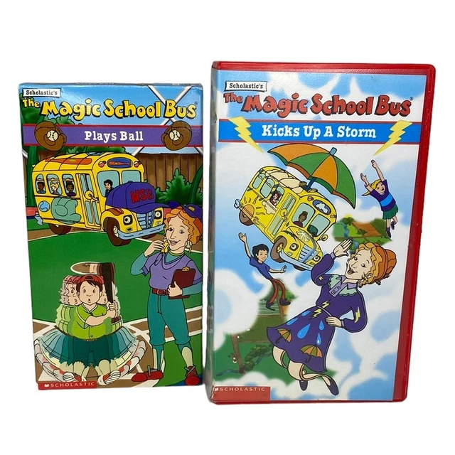 THE MAGIC SCHOOL Bus Plays Ball and Kicks Up A Storm VHS £9.09 ...