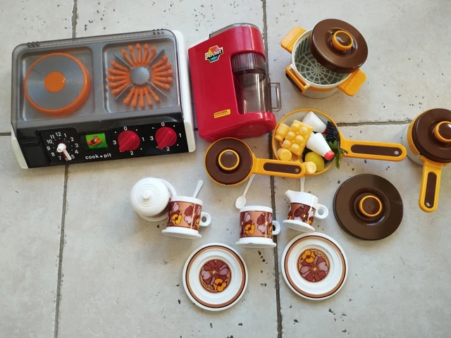 ANCIENNE DINETTE BERCHET sophie 1970 1980 + plaque de cuisson cafetière ...