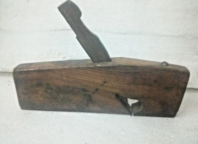 ANTIQUE COMPLEX MOLDING Plane Wood Working Carpenters Tool Wooden Metal ...