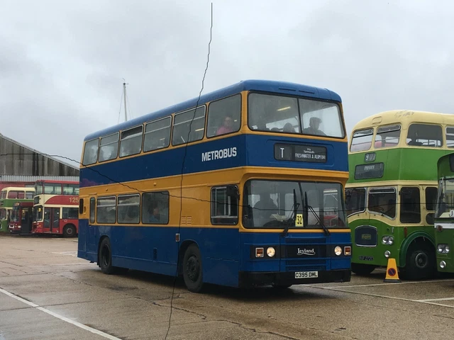 BUS PHOTO LONDON Metrobus Photograph Leyland Olympian Isle Of Wight ...