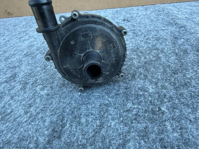 GENESIS GV80 2021-2025 Oem Engine Radiator Auxiliary Coolant Water Pump ...