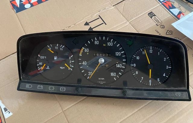 ORIGINAL MERCEDES W123 200D 240D 300D Tacho kombiinstrument Diesel EUR ...