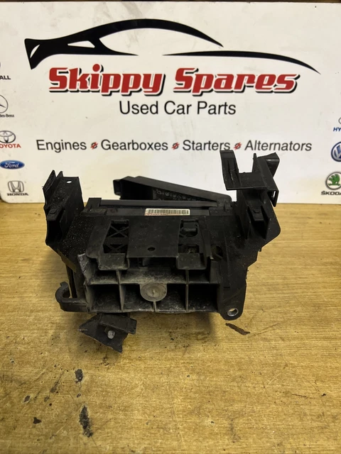 BMW MINI ONE Cooper R57 R56 Engine Bay Fuse Box Board 3449504 Pre-Lci ...