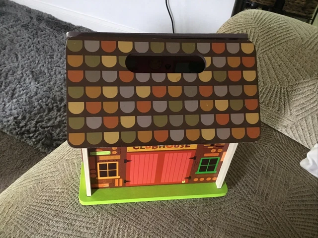 CBEEBIES HEY DUGGEE Wooden House Clubhouse Kids Toy Carry Along House 5 ...