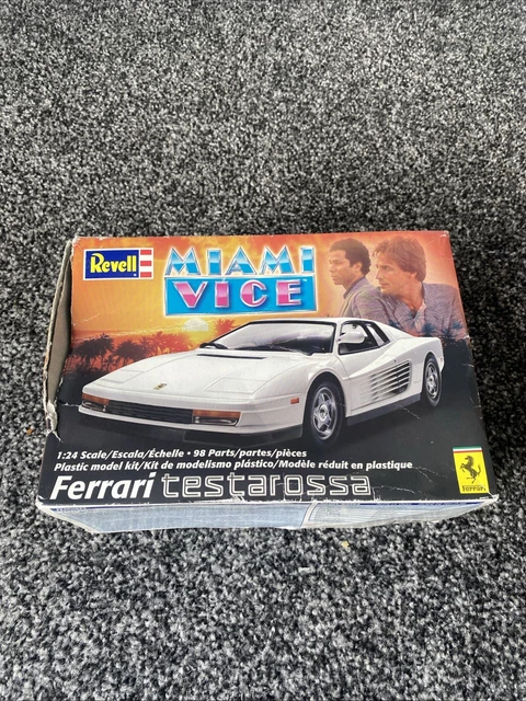 MIAMI VICE FERRARI Testarossa 1:24 Scale Revell Model Kit £40.00 ...