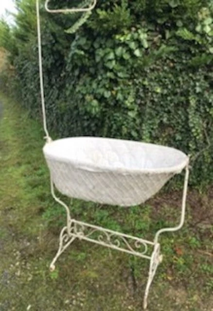BERCEAU LIT ANCIEN en fer forgé - Années 1920 / 1930 EUR 120,00 - PicClick FR