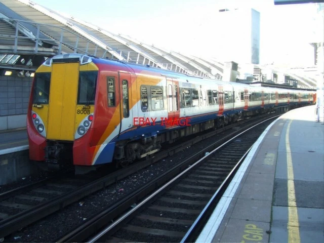 PHOTO CLASS 458 Juniper 4-Car Emu No 8008 At Waterloo On A Reading ...