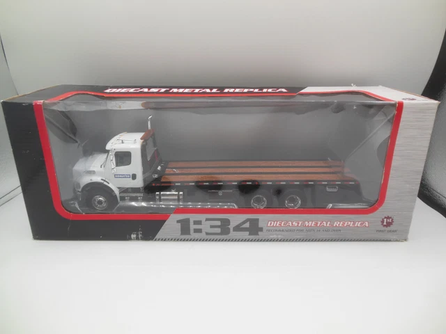 FIRST GEAR 10-4020 Freightliner M2 Jerr-dan body with Slideback Komatsu ...