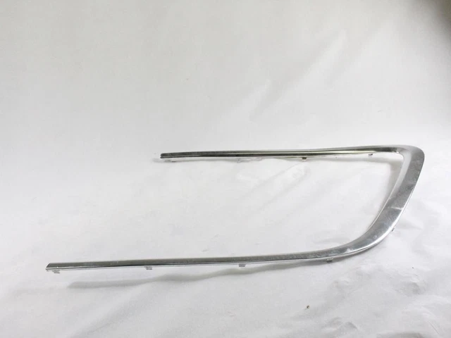 32219269 MOULURE CADRE Chrome Vitre Fixe Garde-Boue Droite Volv EUR 78 ...