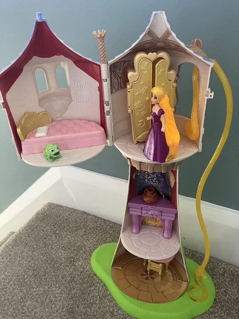 MATTELL DISNEY TANGLED Playset With Rapunzel Light Up Hair Doll £65.00 ...