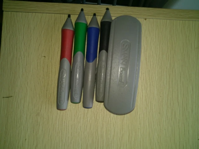 SET OF SMARTBOARD Pens and Eraser - For SB660, SB680 Series Interactive ...