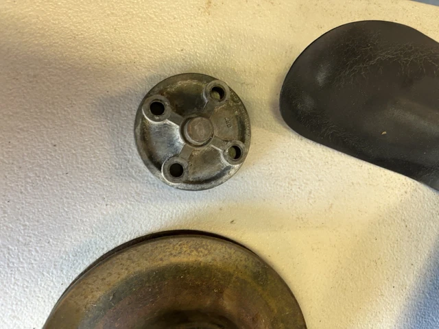 FORD FALCON SIX cylinder fan blade spacer and airconditioner pulley XA ...