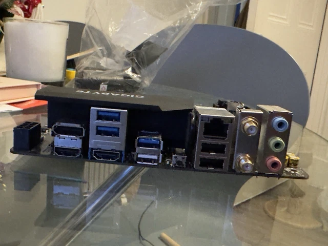 GIGABYTE A520I AC Socket AM4 AMD Motherboard £120.00 - PicClick UK