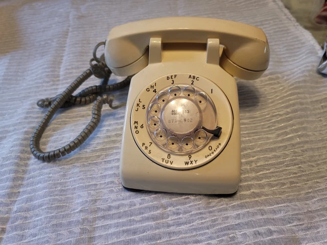 1977 BELL SYSTEM Western Electric Rotary Dial Desk Telephone, CD 500 ...