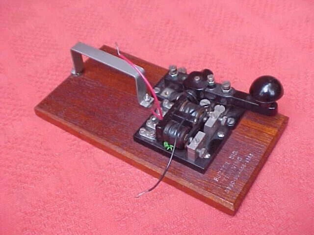 VINTAGE MILITARY BRITISH Army Nato Morse Code Key Training Signal ...