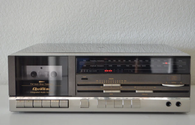 VINTAGE QUASAR INTEGRATED Audio System CS7030,Turntable, Cassette ...