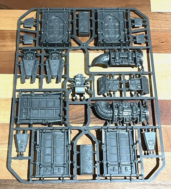 NEW WARHAMMER 40K Rogue Trader Kill Team - Scatter Terrain, Escape Pods ...