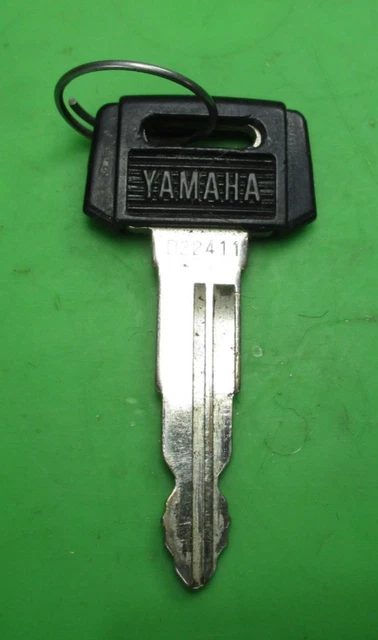 YAMAHA RD350 RD400 Motorcycle Ignition Switch Key🔥# D22411🔥OEM🔥Solid 🔥 ...