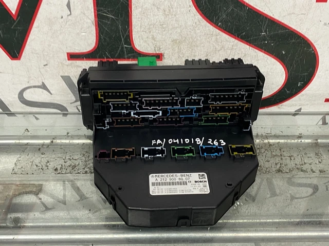 (AS) MERCEDES BENZ W204 C Class Front Sam Unit Fuse Box A2129008007 £ ...